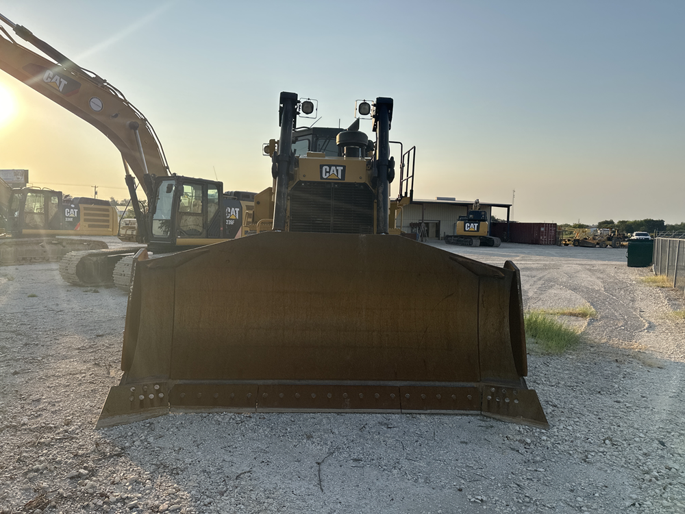 Dozers for sale. 2016 Caterpillar D8T Dozers